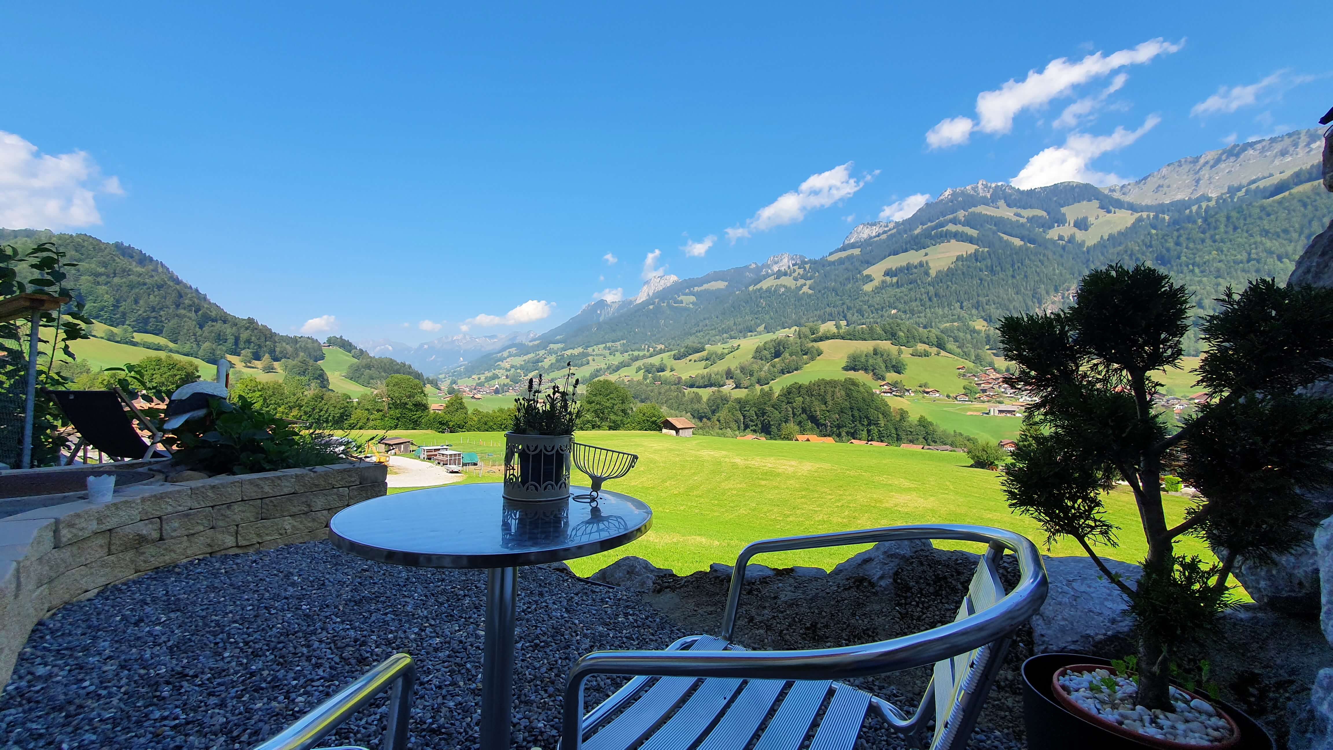 Diemtigtal - Book a holiday flat in the Nature Park