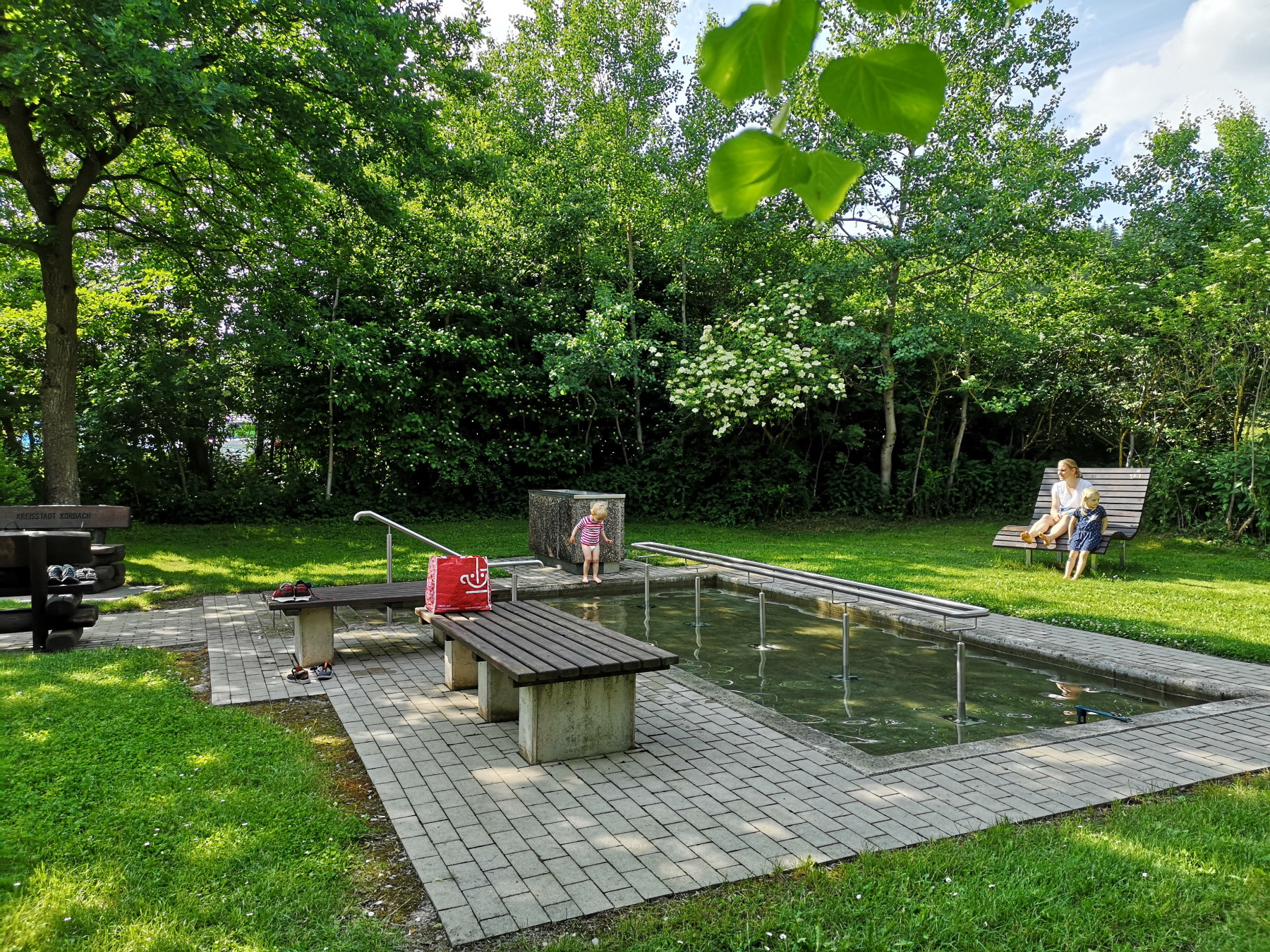 Water treading pool Rhena