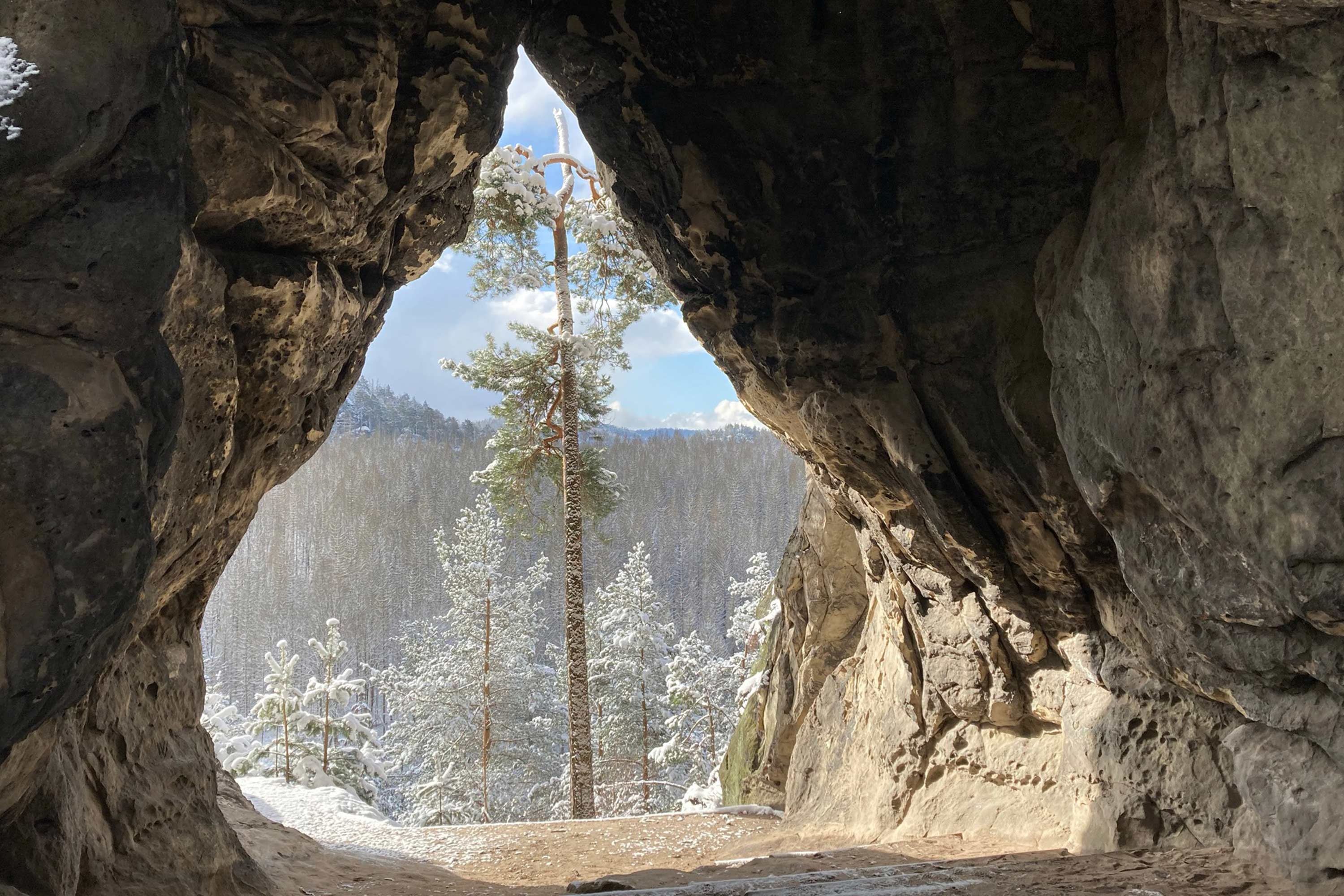 Kleinstein and Kleinstein Cave