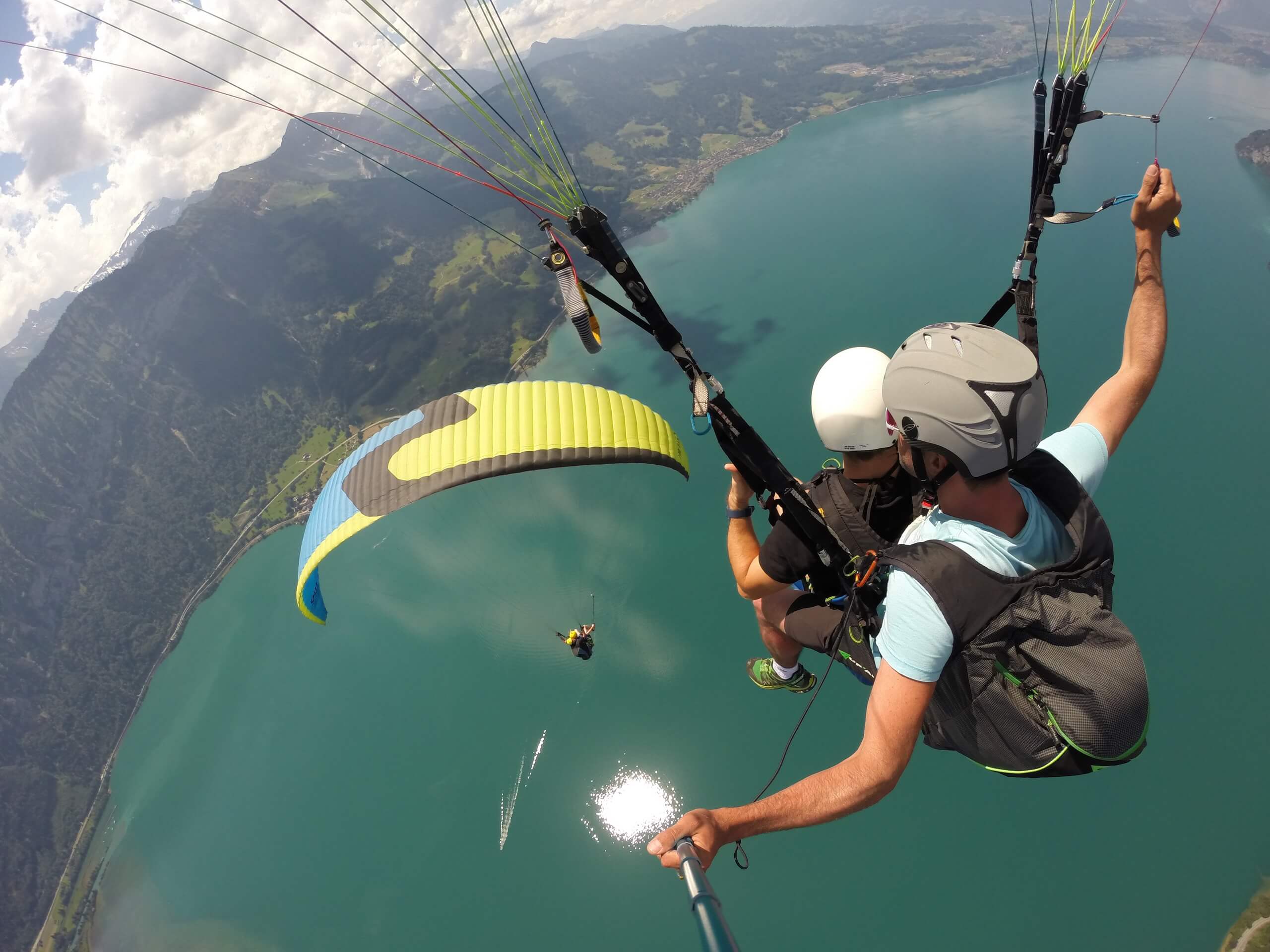 Twin Paragliding
