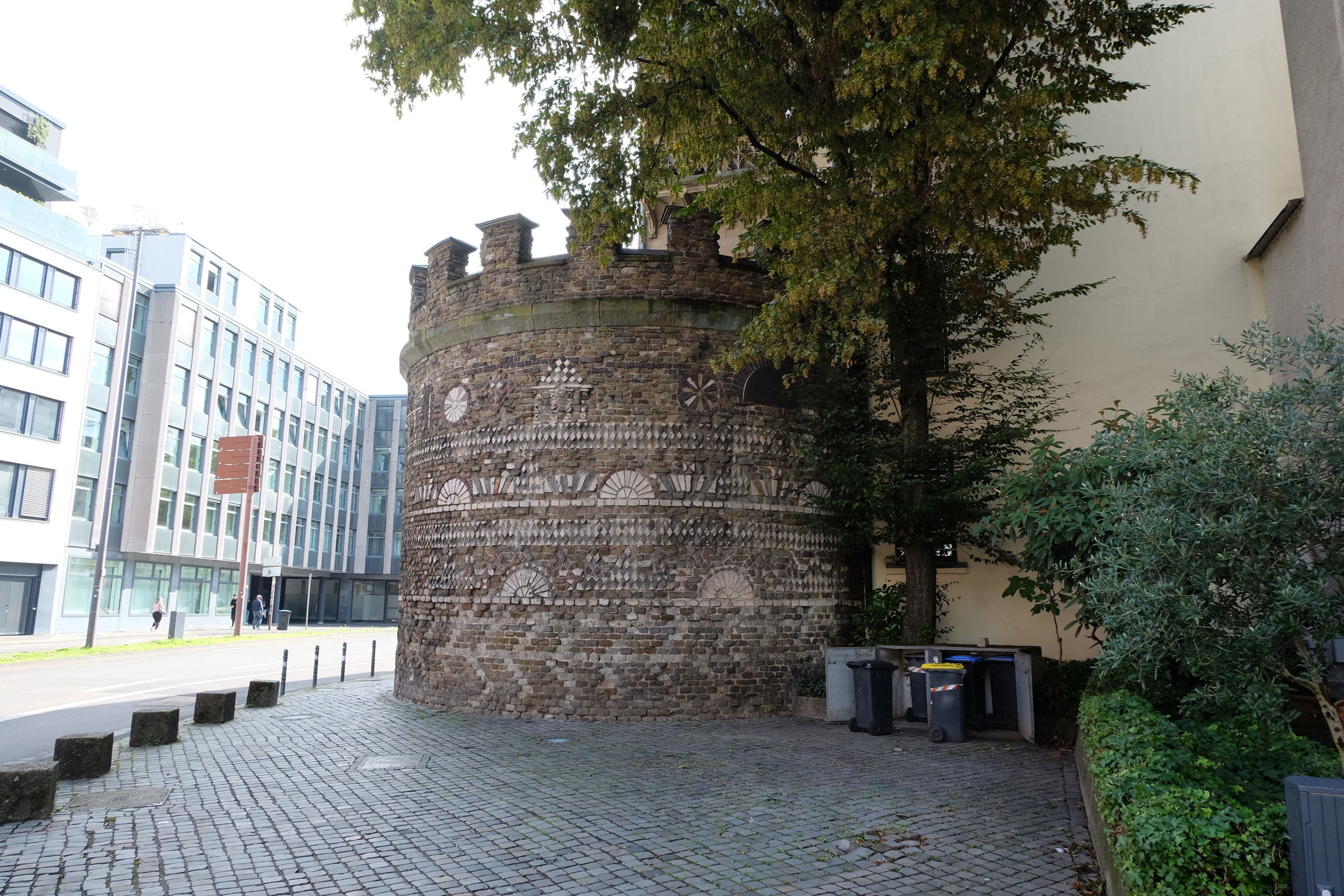 Roman Tower on Zeughausstraße | Cologne Tourist Board