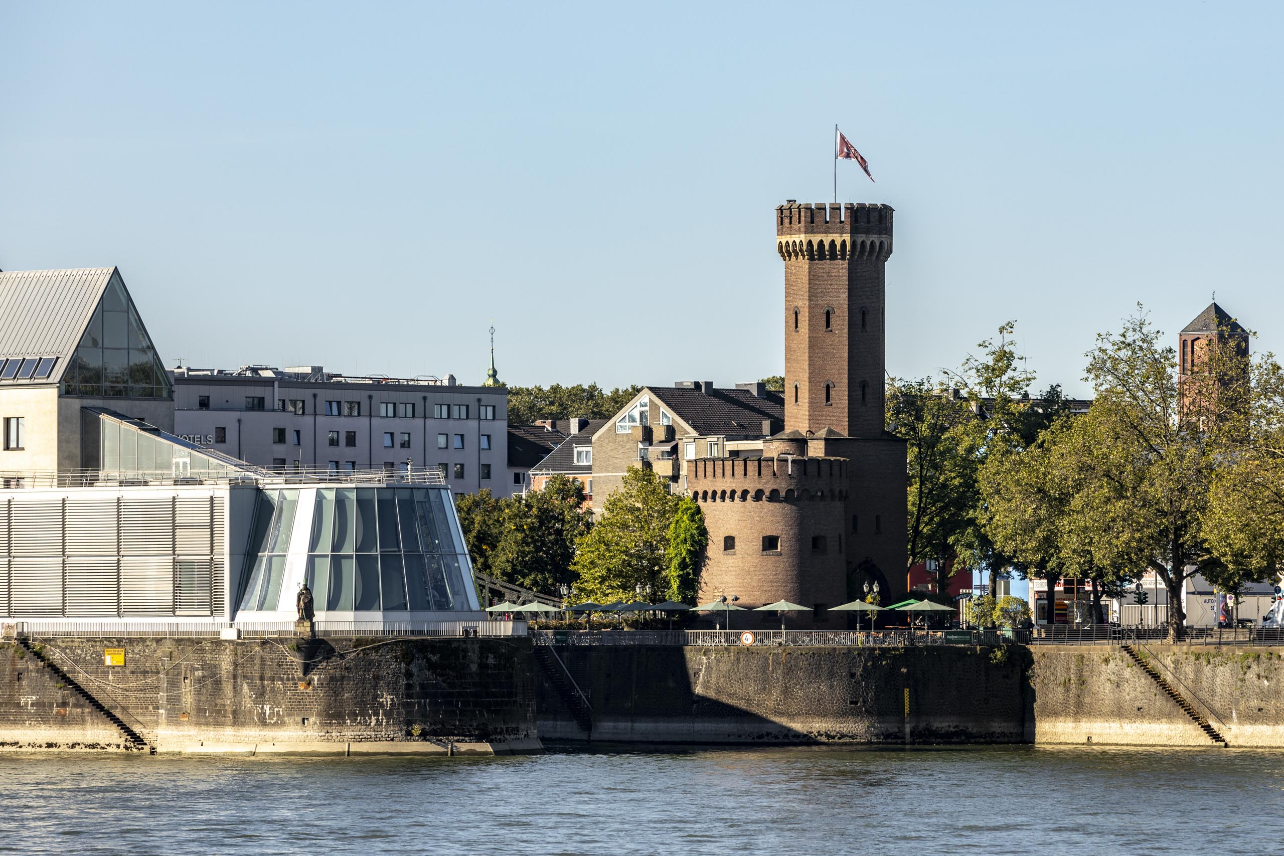 Malakoff Tower Cologne: Historic landmark at the Rheinau harbour
