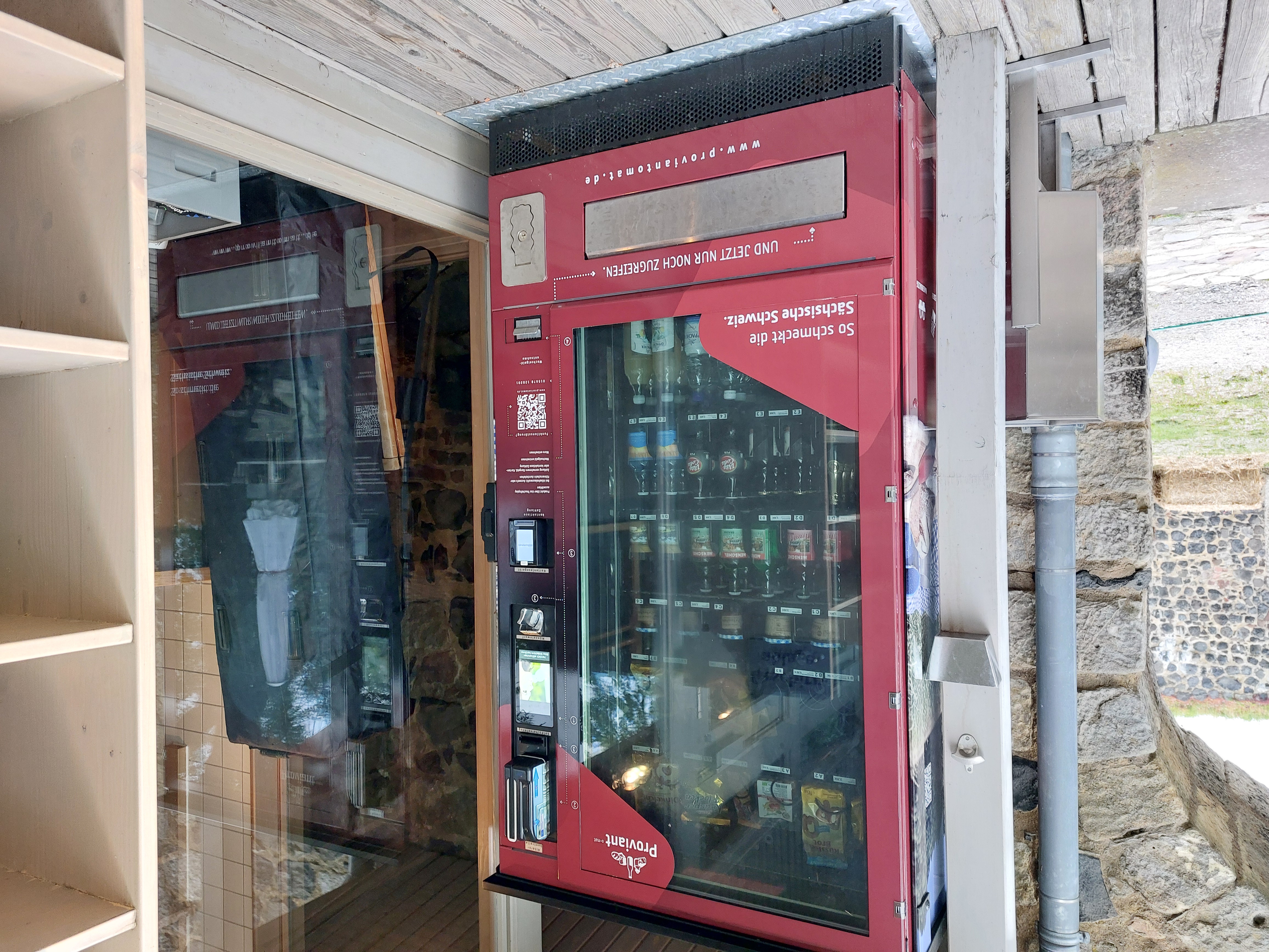 Food vending machine Stolpen castle