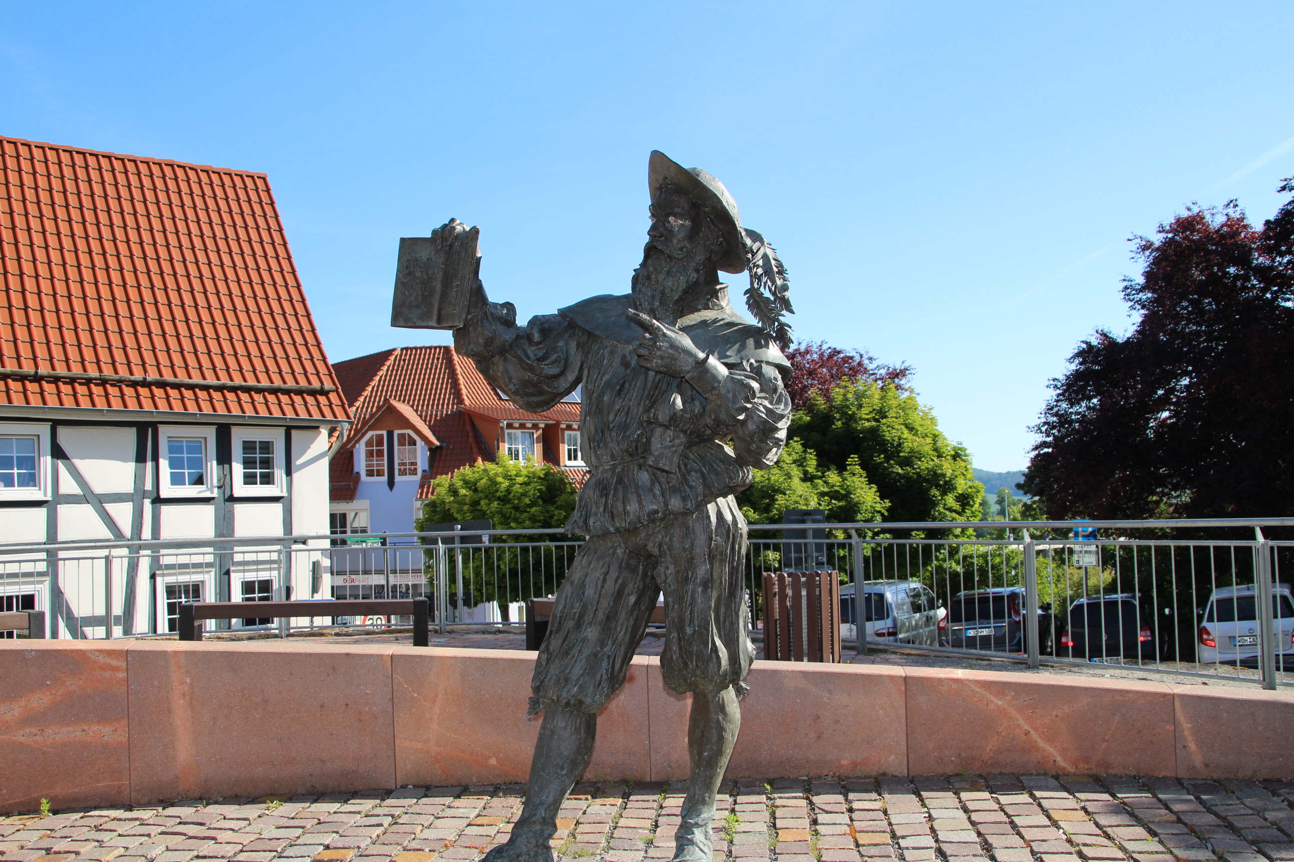 Hans Staden sculpture