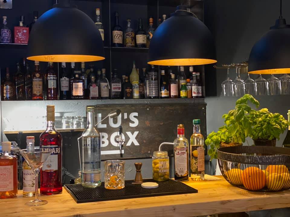 LUS's BOX BISTRO BAR TASTINGS